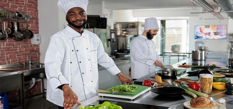 Difference Between Cook and Chef | Studyplex